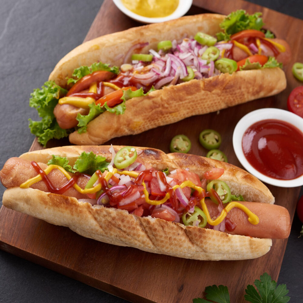 Chicken Hot Dog (Cooked) Online Home Delivery in Noida, Delhi, New ...